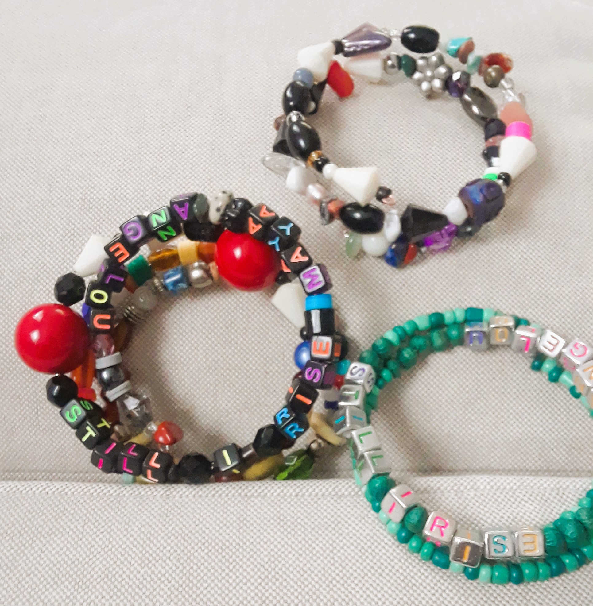Spring Creek Presents: Making Memories with Beads of All Colors and ...
