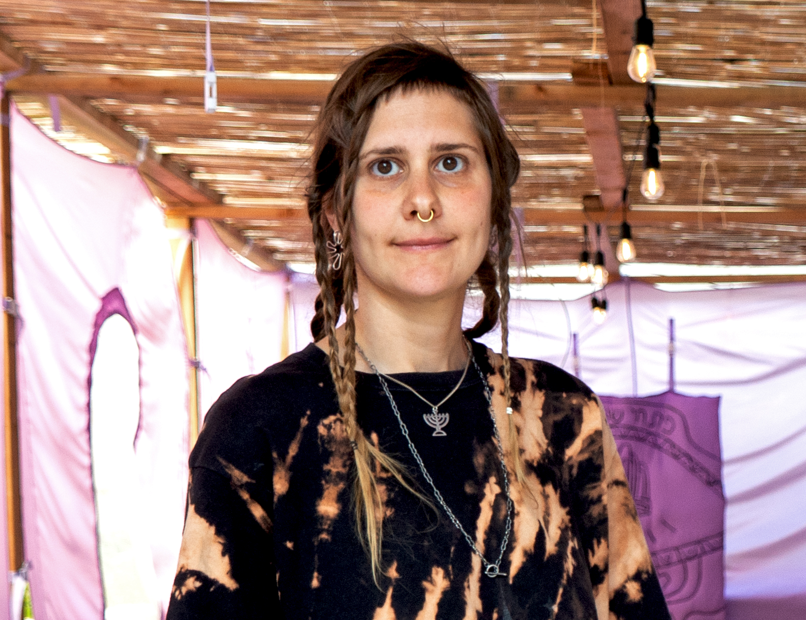 Sacred Spaces: Discovering the Sublime in the Objects We Carry ...